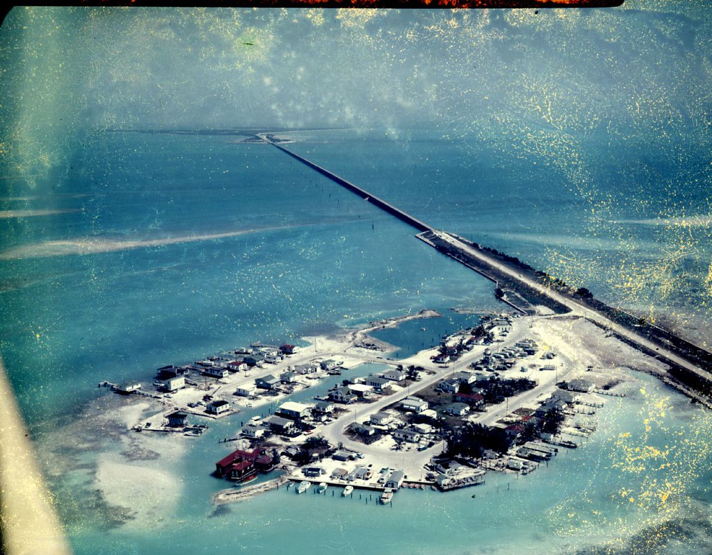 Conch Republic – De Facto